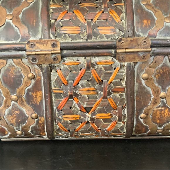 Vintage | Accents | Vintage Hinged Wooden Treasure Box With Handle ...